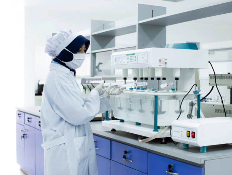 Manufacturing - Dipa Pharmalab Intersains